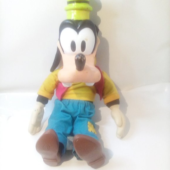Disney | Toys | Vintage Disney Goofy Plush W Plastic Head Hands And ...